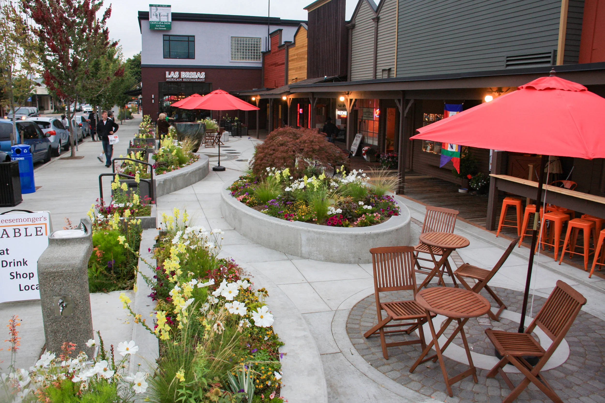 Detail LAND Hazel Miller Plaza — Environmental Works