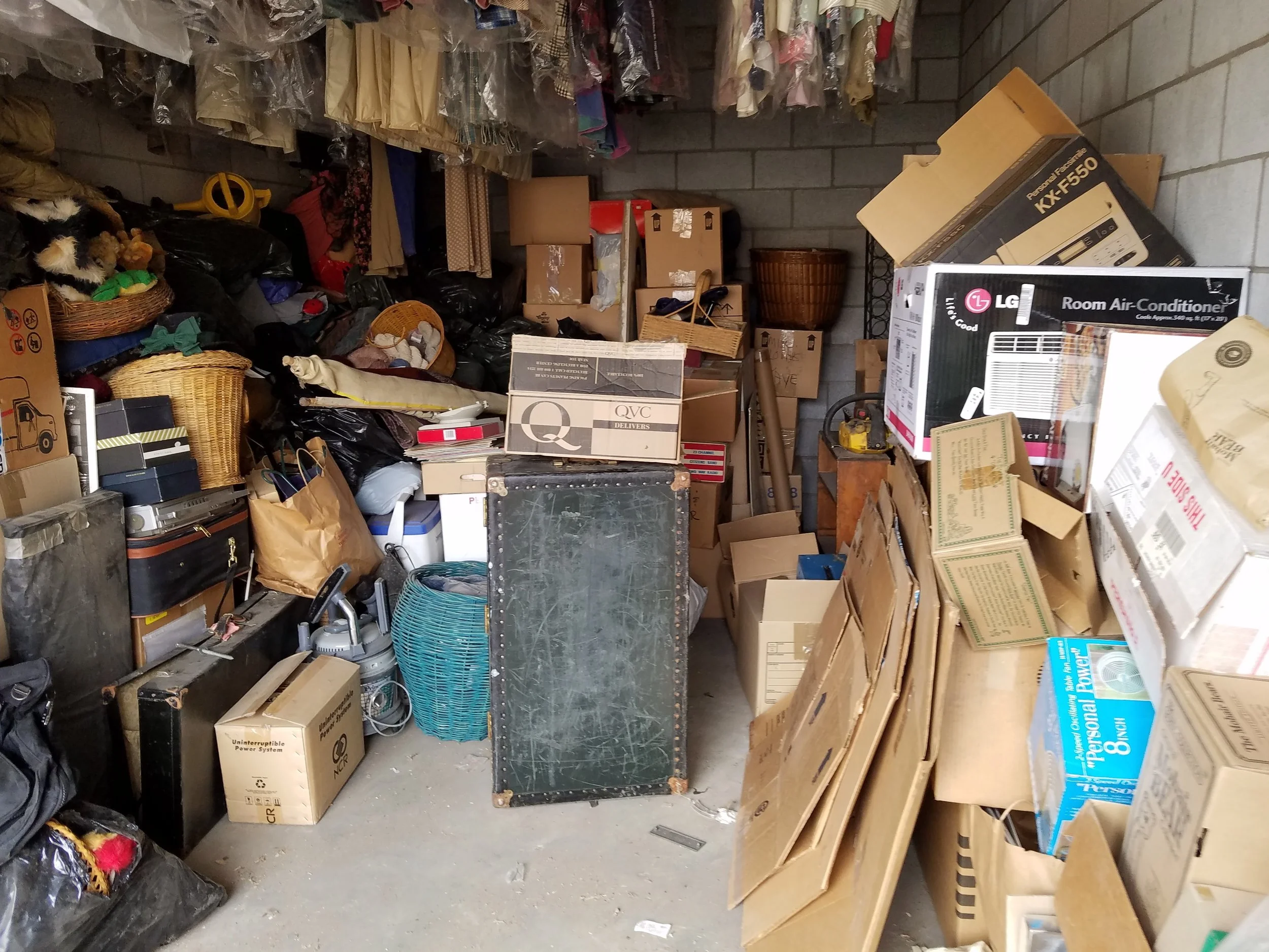 Storage & Garage Clutter - Exceptional & Affordable Junk Removal