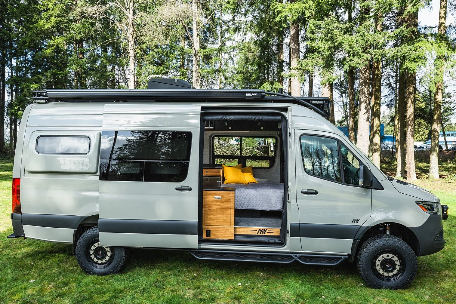 Momentum Vans
