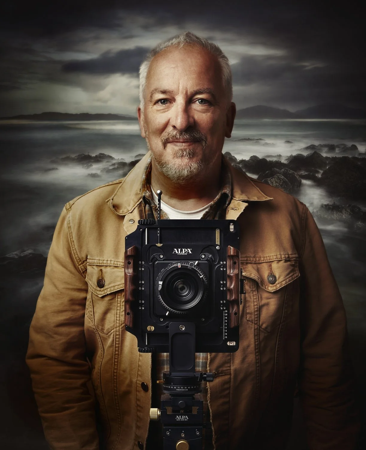 BIOGRAPHY — Julian Calverley Photographer