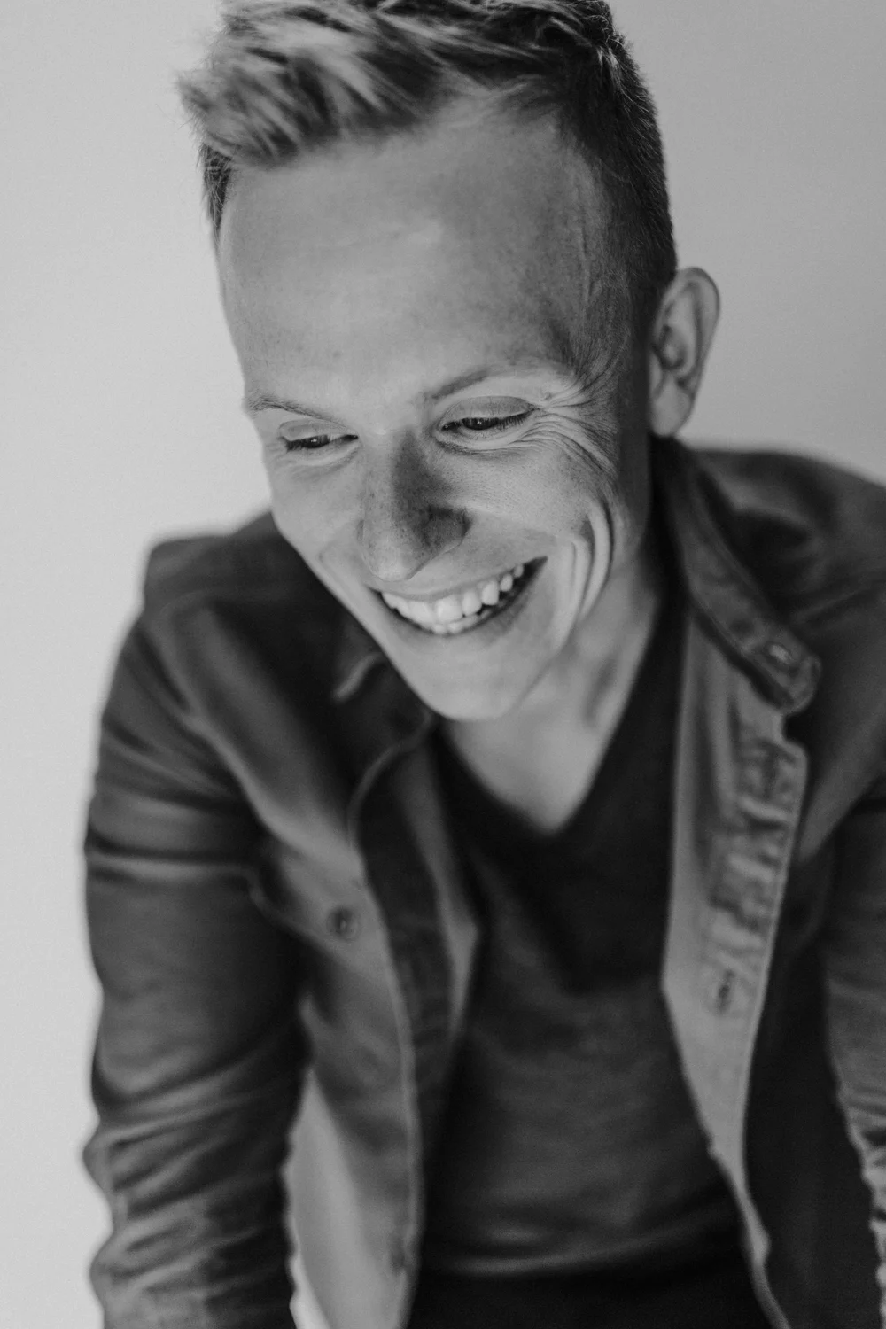 Behind the mic with ‘The Hollow’ star Adrian Petriw — YVR Screen Scene