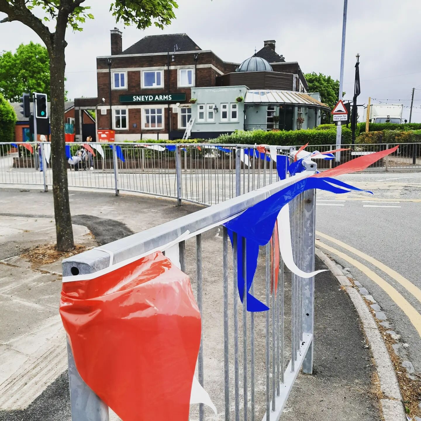 St Andrew's Sneyd Green