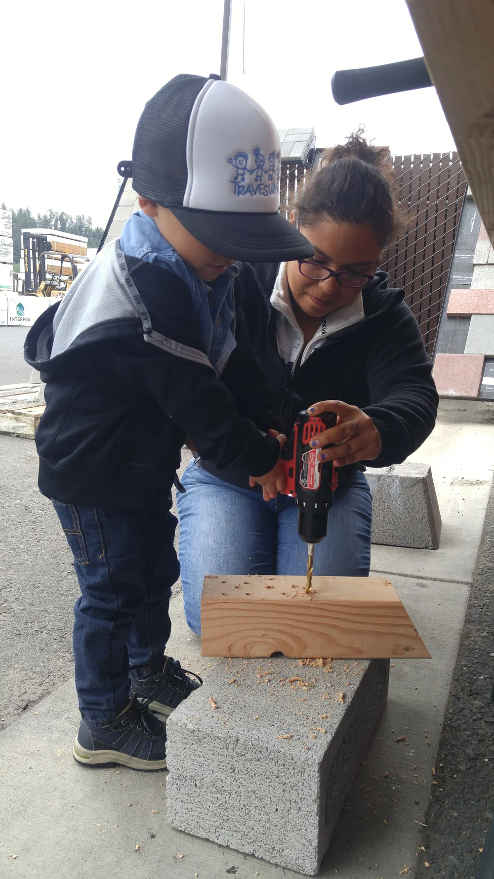 ENERSTRUCTA — May Mason Bee House DIY Workshops @ Tum-A-Lum Lumber