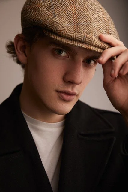 JOHNNY STEELE — KLG