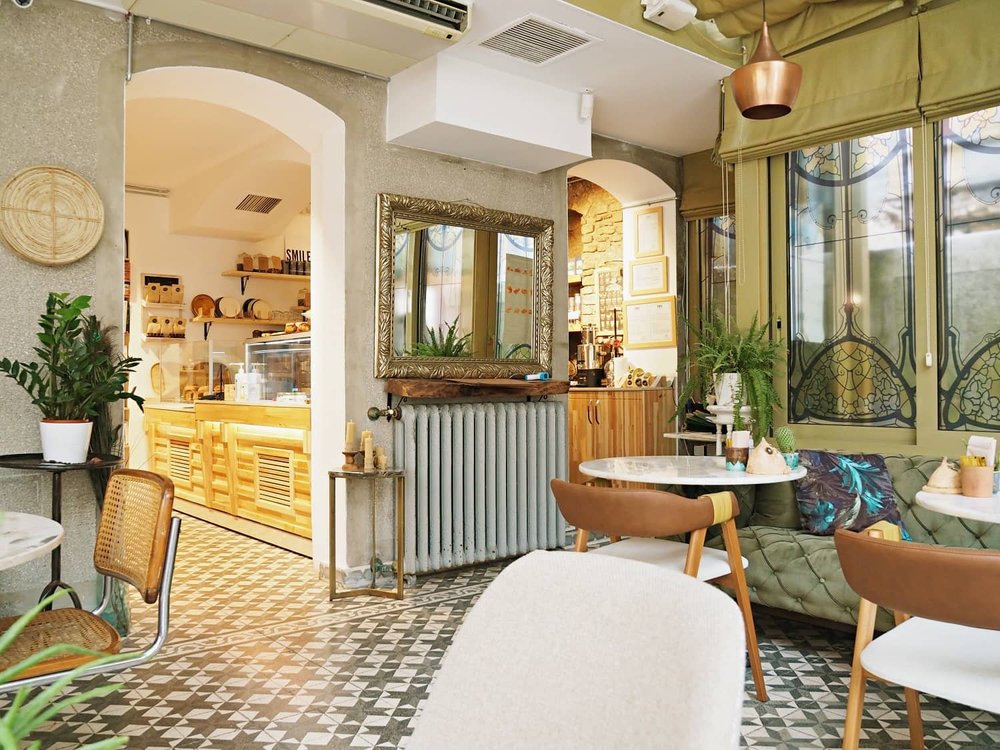 20 Best Cafes in Istanbul (2025) — Mog and Dog Travels