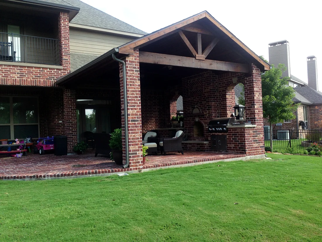 Outdoor Living - BMR Pool & Patio