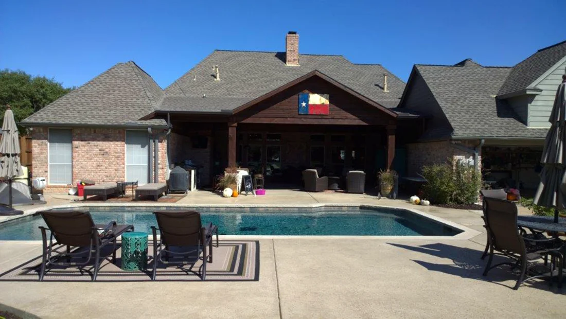 Outdoor Living - BMR Pool & Patio