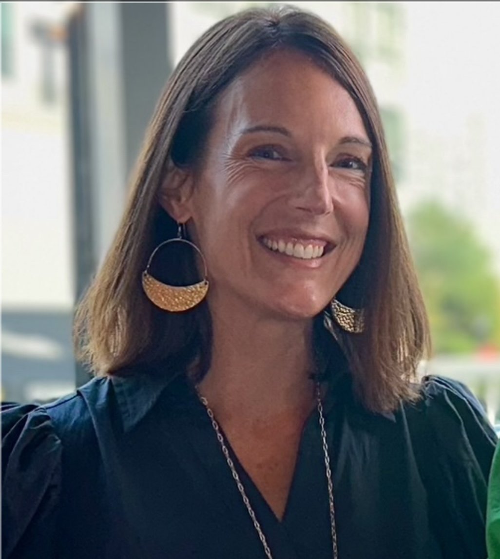 About — Audrey Cushman