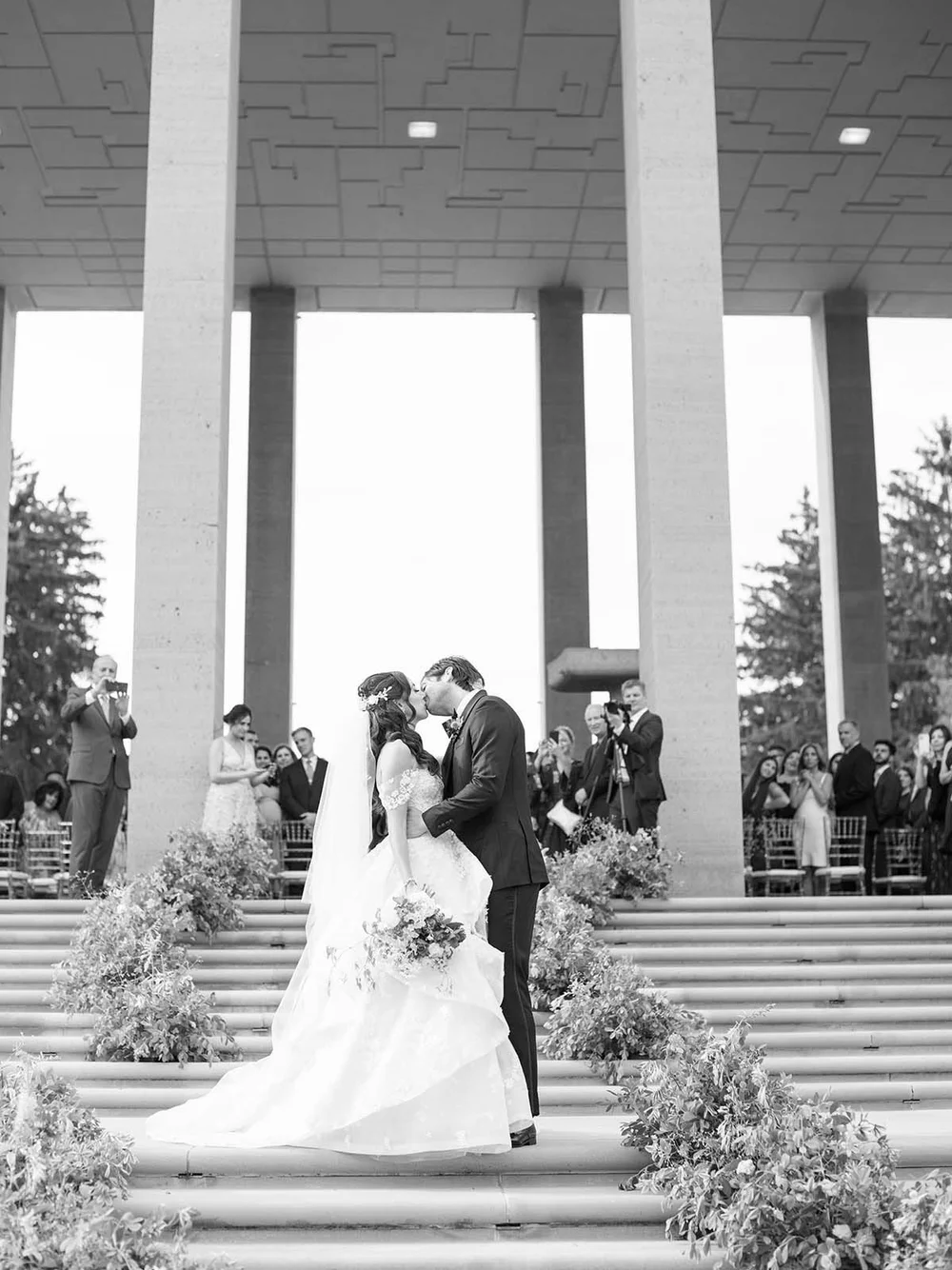 Services — Luxury Michigan Weddings | Ann Travis Events