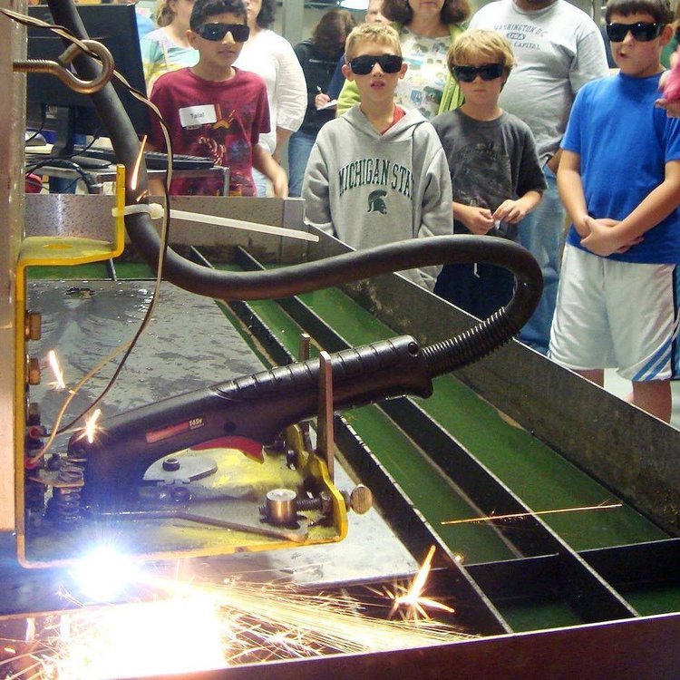 Metal Classes — Maker Works