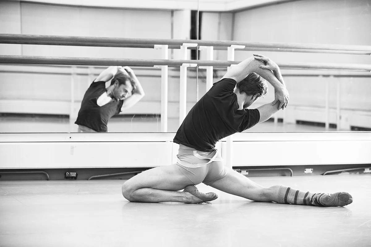 SPOTLIGHT: Mr Steven McRae — The Rakish Gent