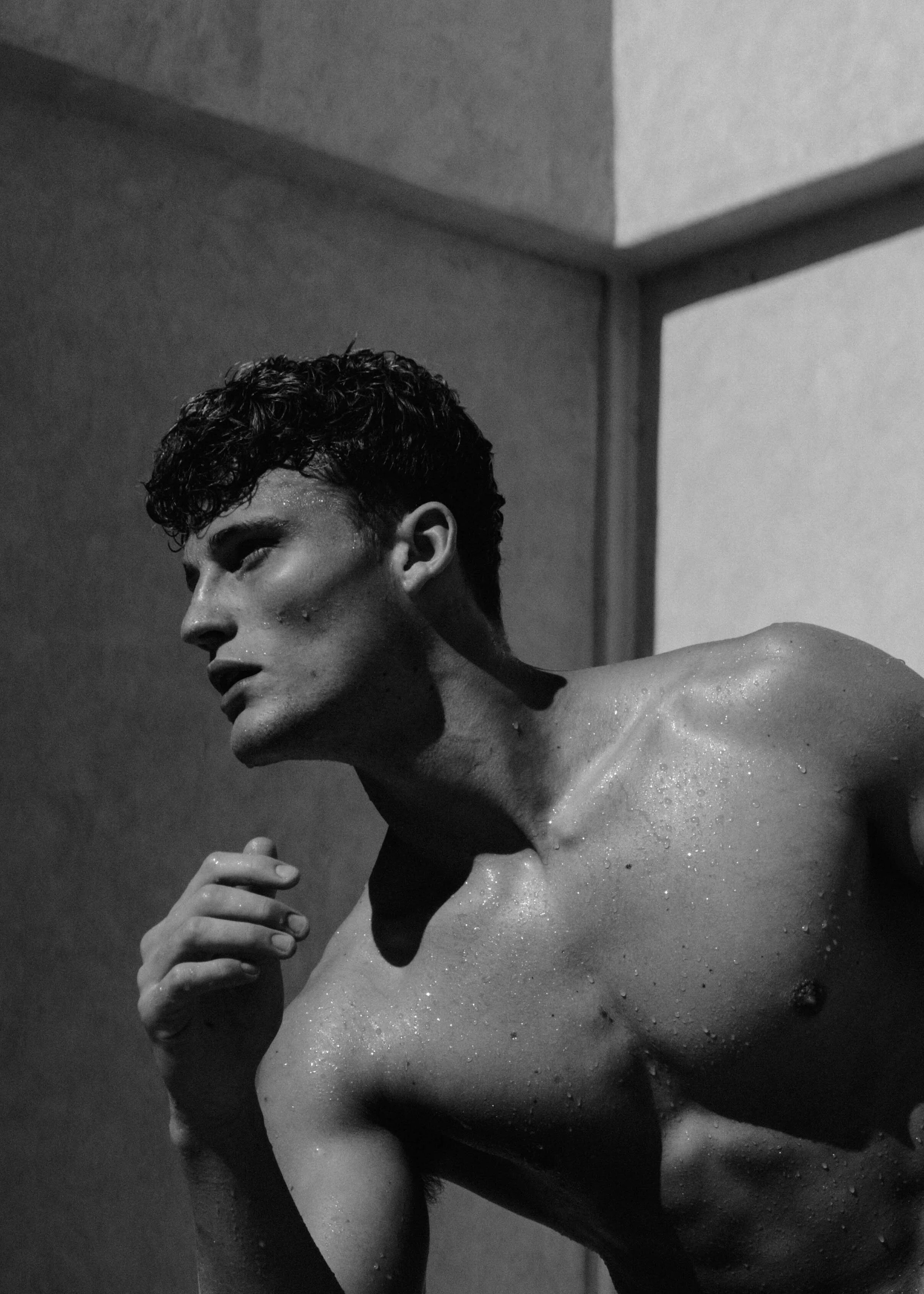 Noir — The Rakish Gent