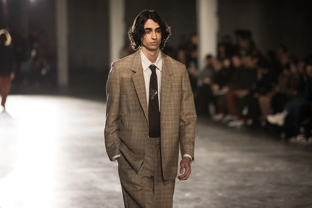 E Tautz AW20 — The Rakish Gent