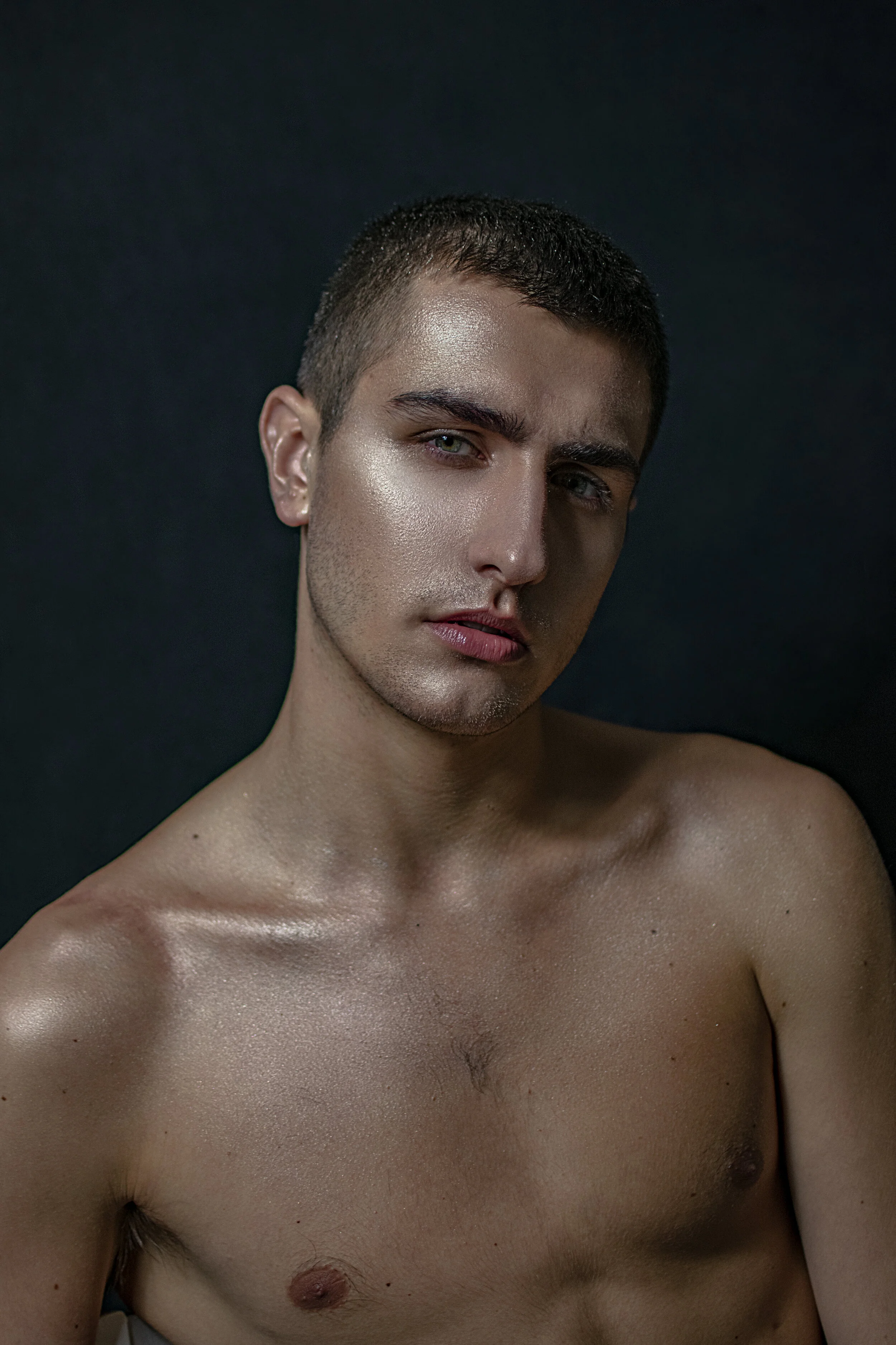 Fool En Rouge — The Rakish Gent