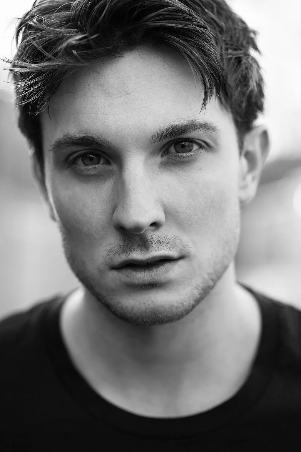 Spotlight interview with actor Jonathan Jude from Netflix's Bridgerton ...