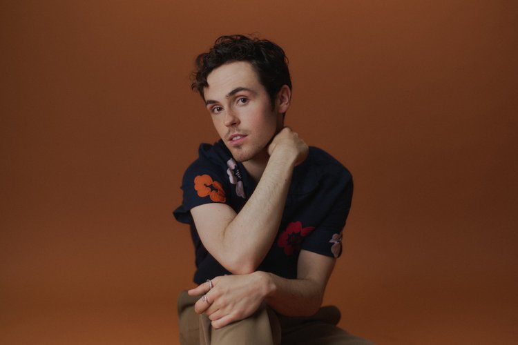 Misia Butler Shines as Caneus in Netflix’s KAOS: Redefining Greek ...