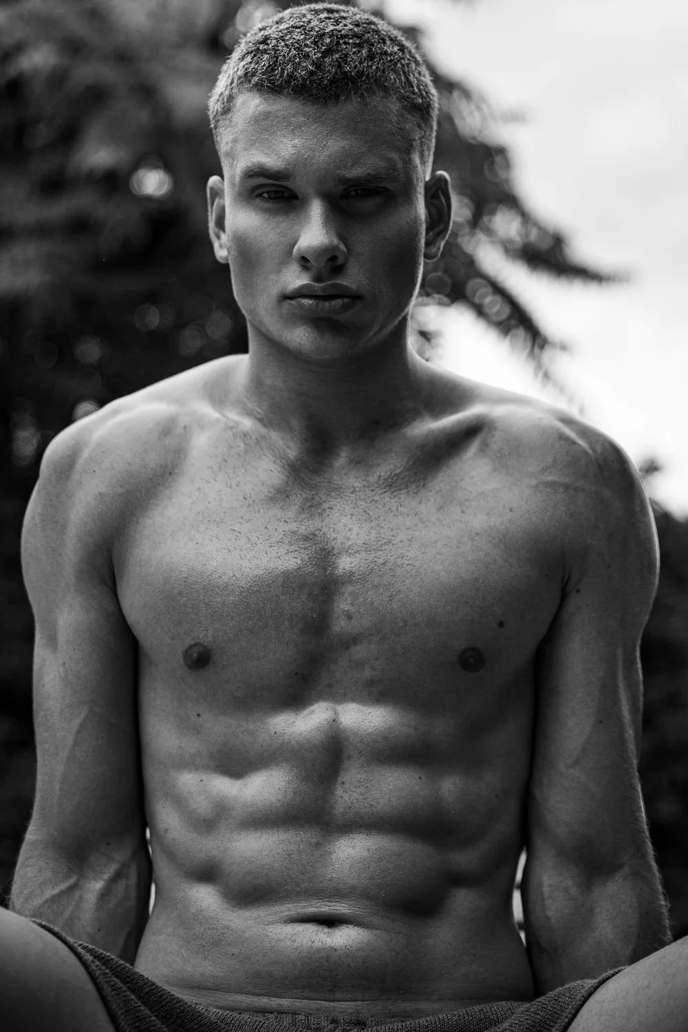 Male model Stan Ivak at Pretty Management by photographer Sanjay Belani ...