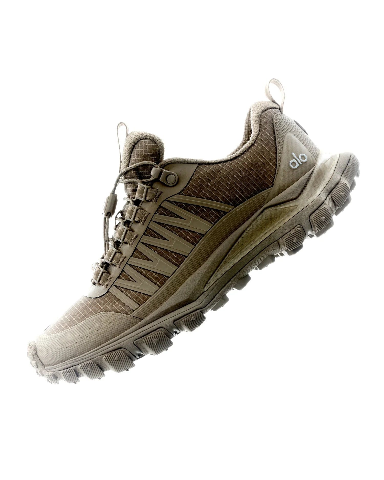 ALO Trail Launch: The Luxury Performance Trainer Redefining Studio-to ...