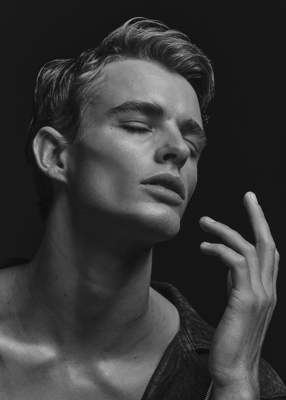 JAMES: Modern Dandy — The Rakish Gent