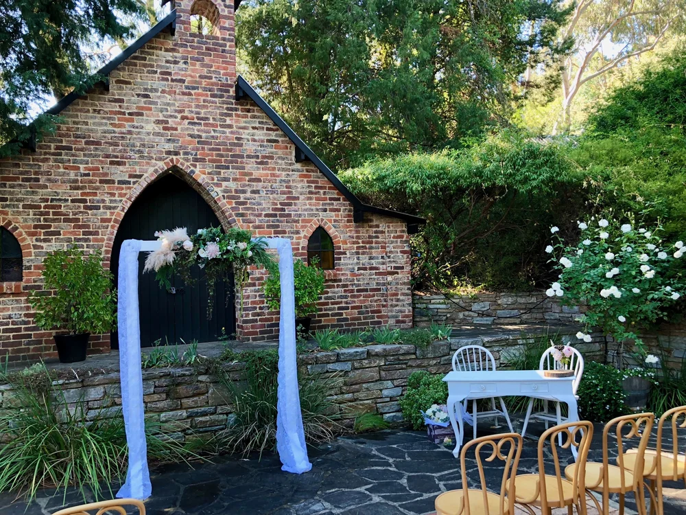 Weddings & Functions — LAST DROP ELIZABETHAN