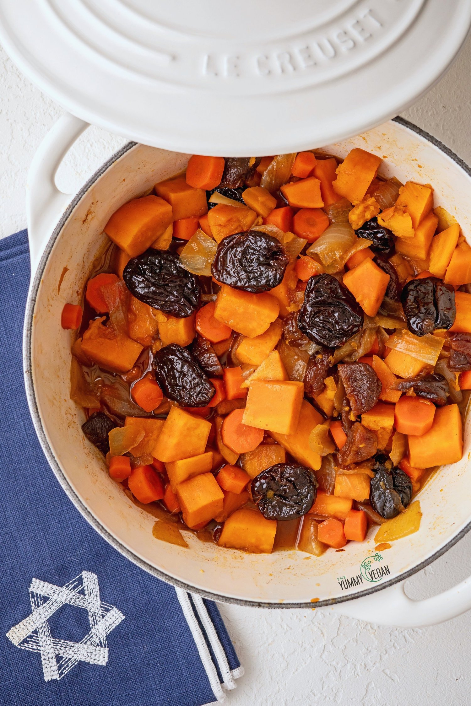 Tzimmes — The Yummy Vegan