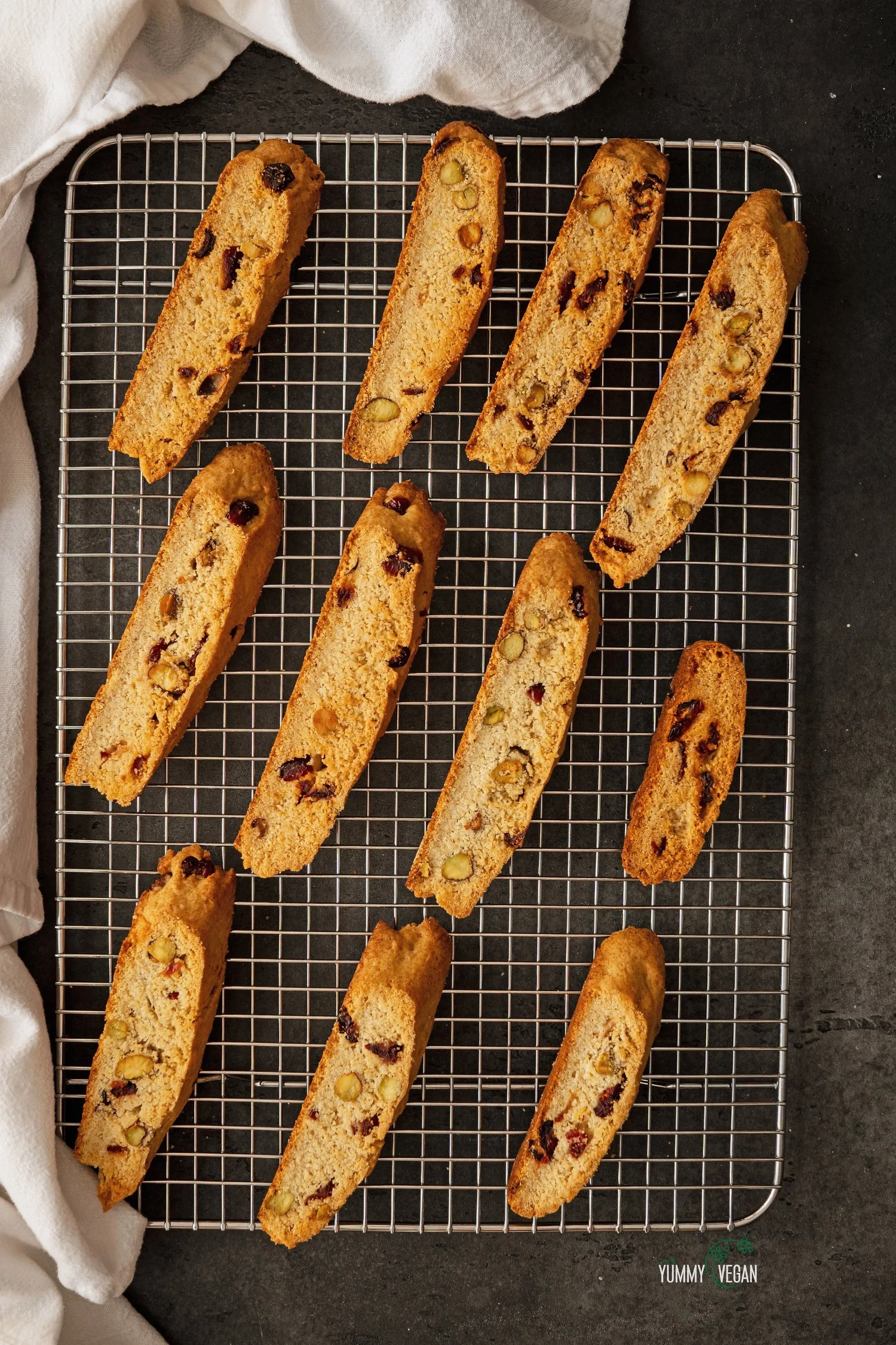 Biscotti w/ Pistachios & Cranberries — The Yummy Vegan