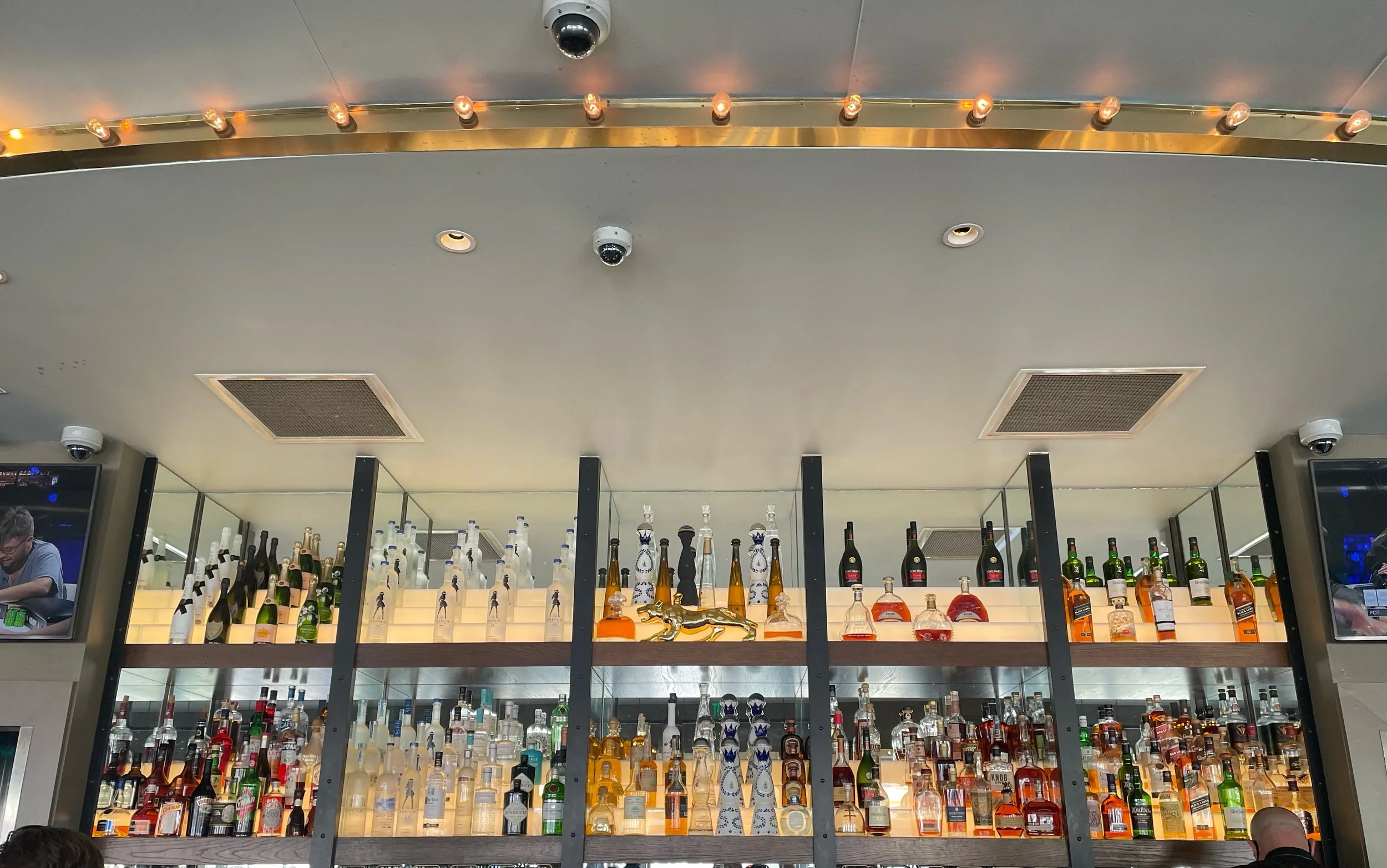 Parc: Detroit — A Girl's Guide to Drinking Alone