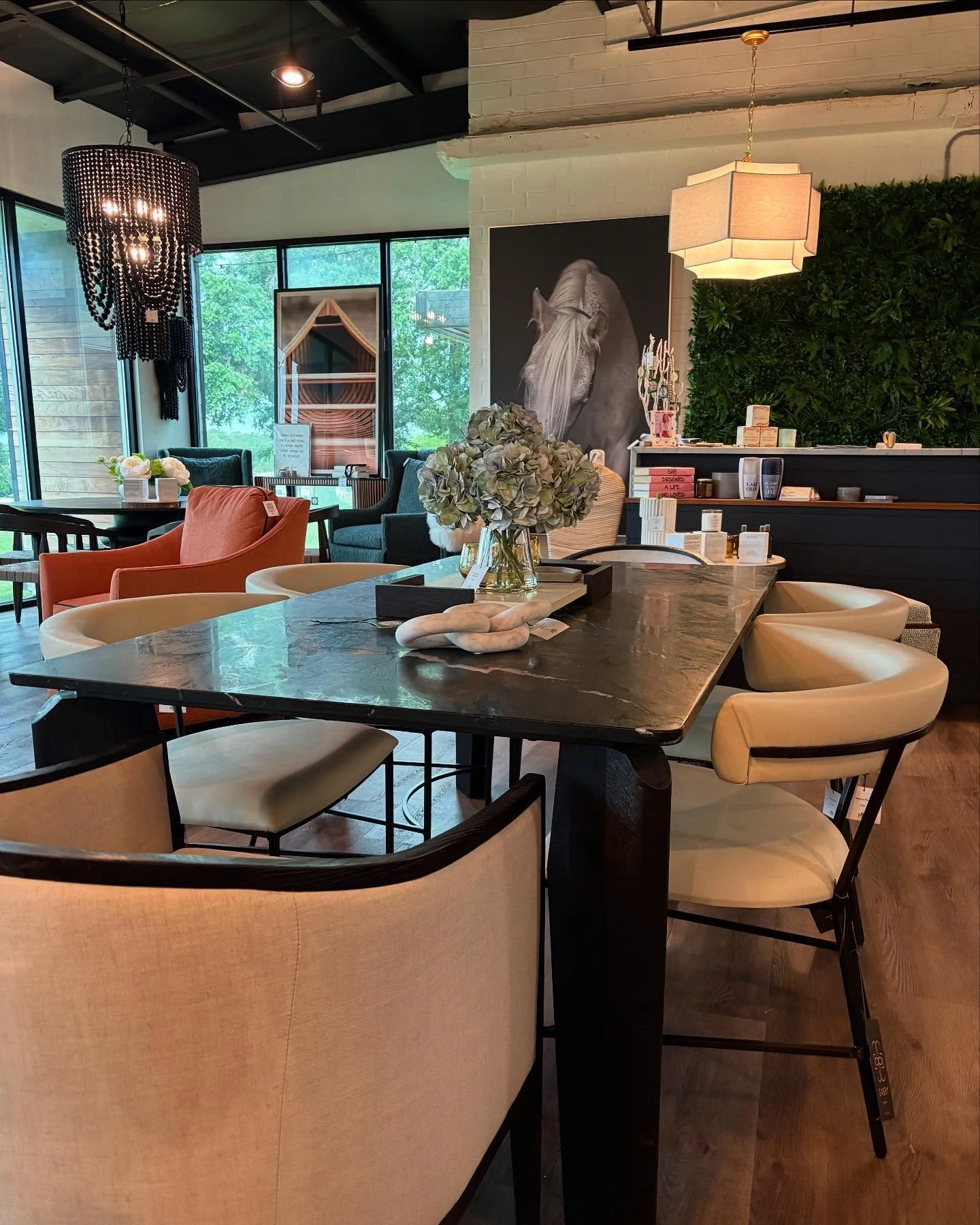 Mac + Morgan Interiors