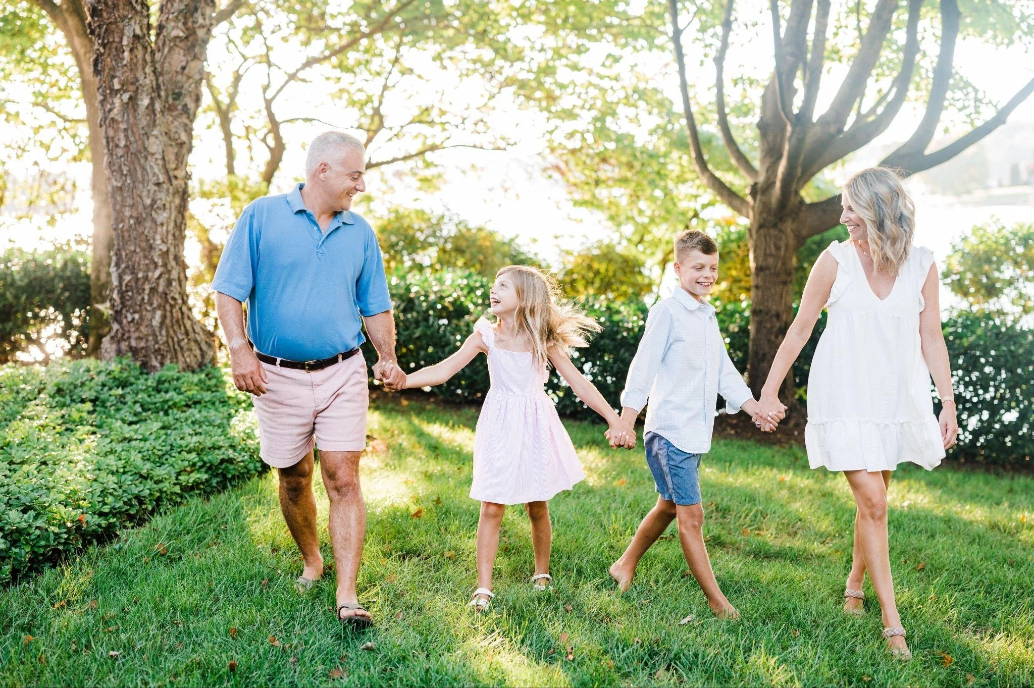 What To Wear For A Family Photo Session | 8 Tips For Beautiful Family ...