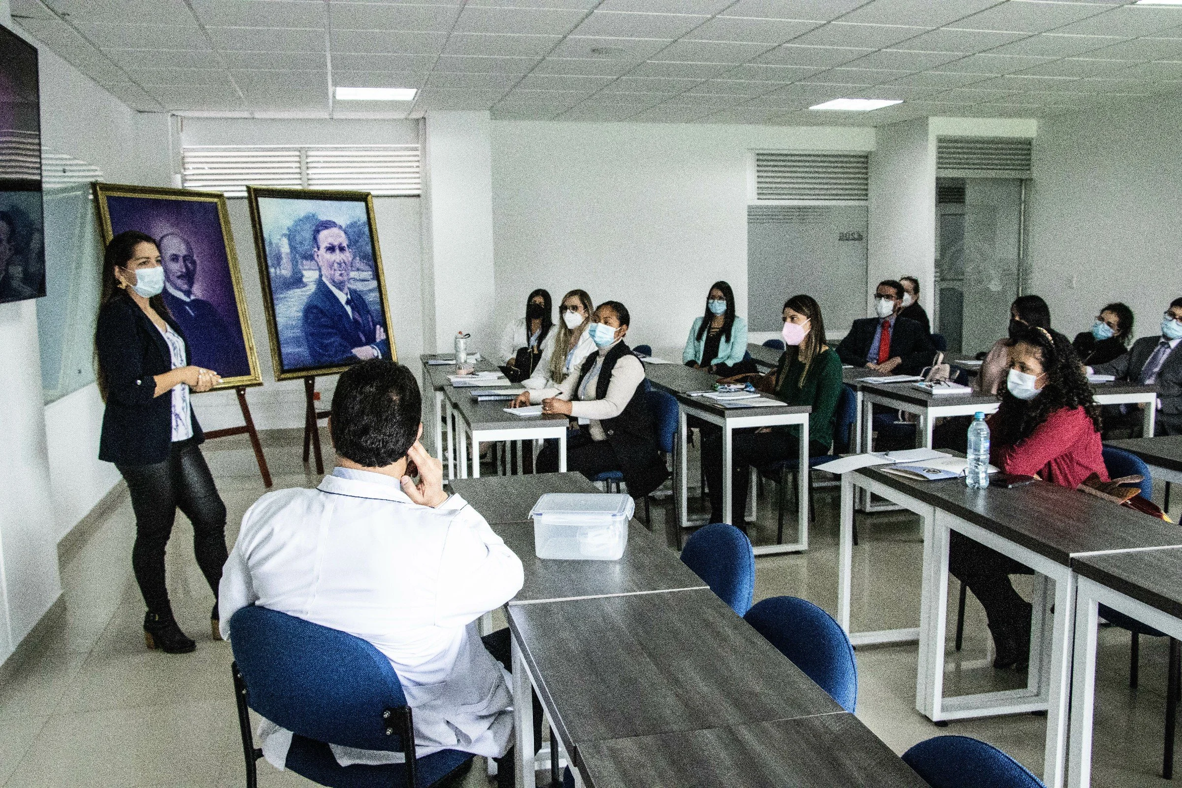 ¡Bienvenidos nuevos residentes de la Esp. en Terapéuticas Alternativas ...