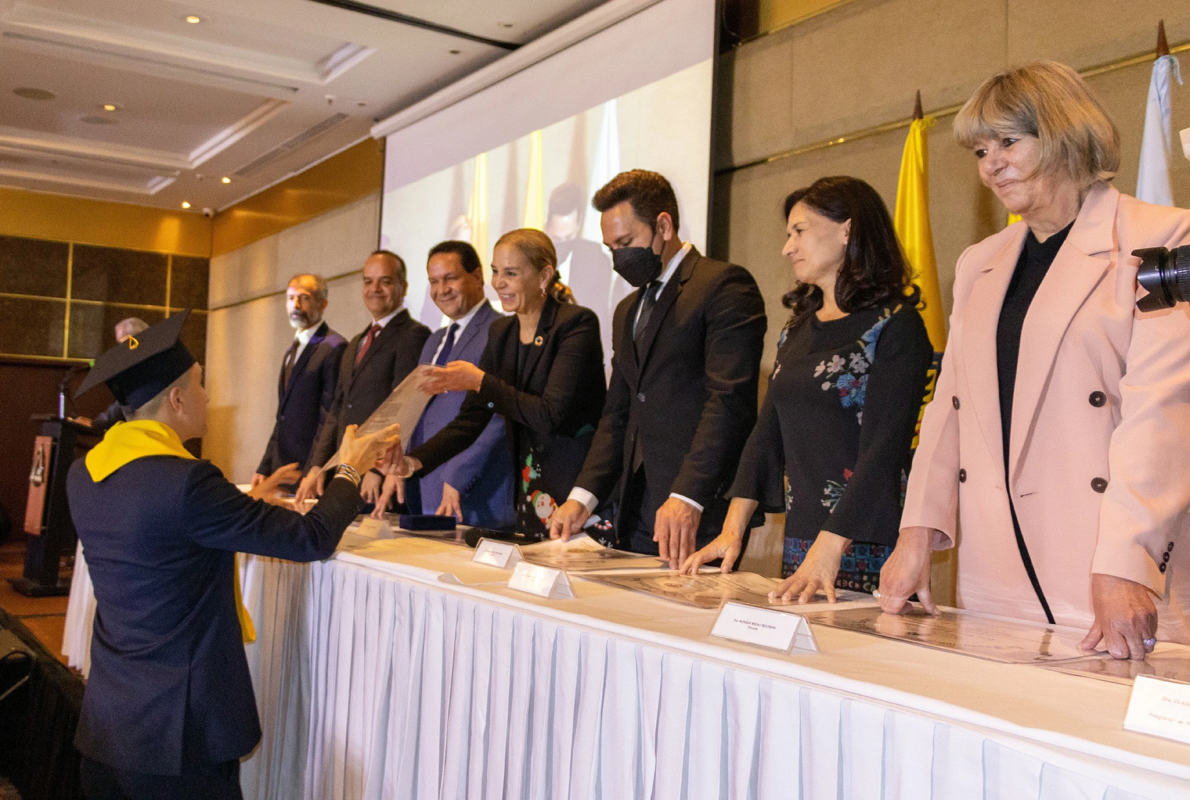 ¡Conoce a los nuevos Egresados de la Especialización en TAFV Corpista ...