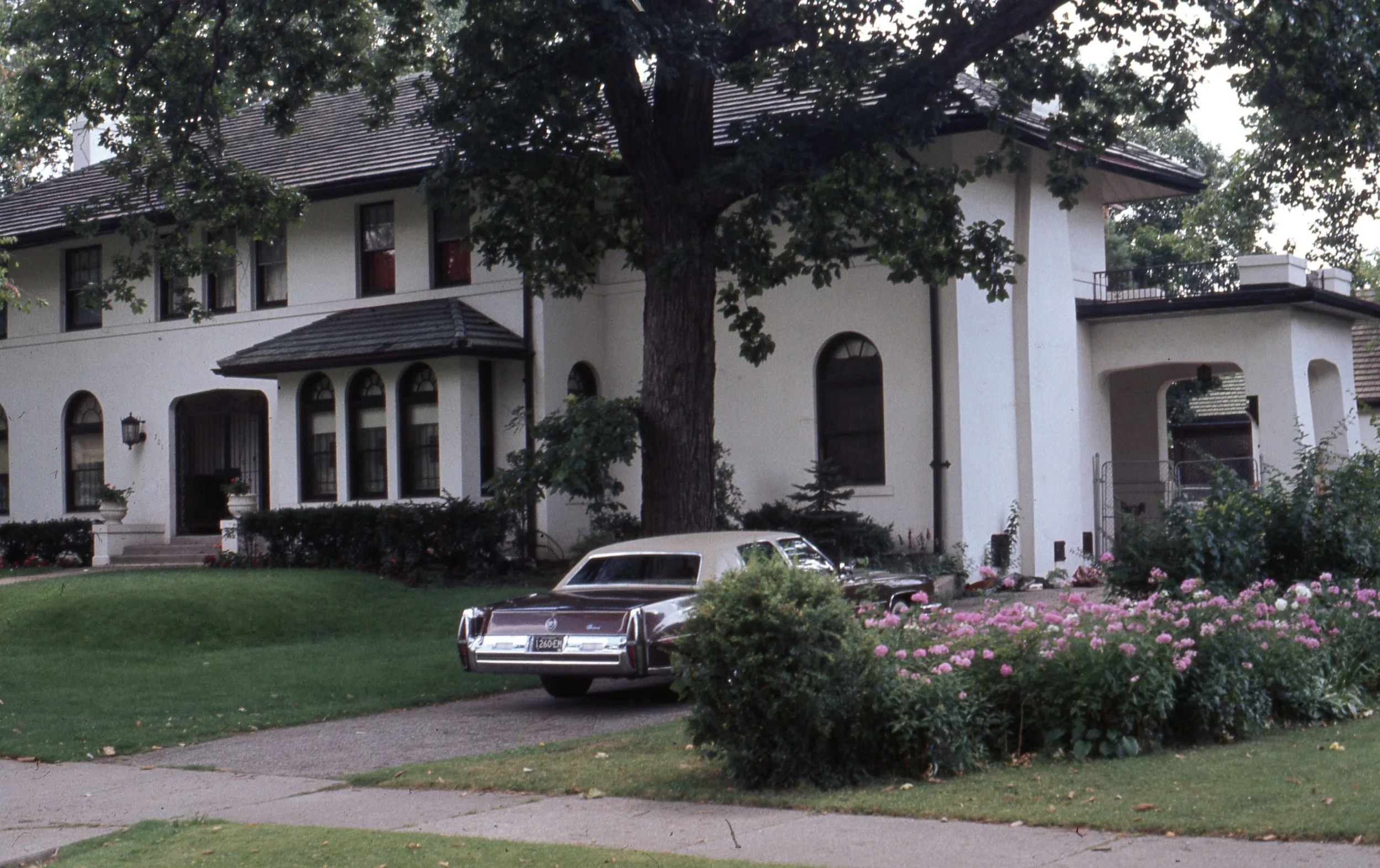 West Boston Boulevard 1974 - Preservation Detroit