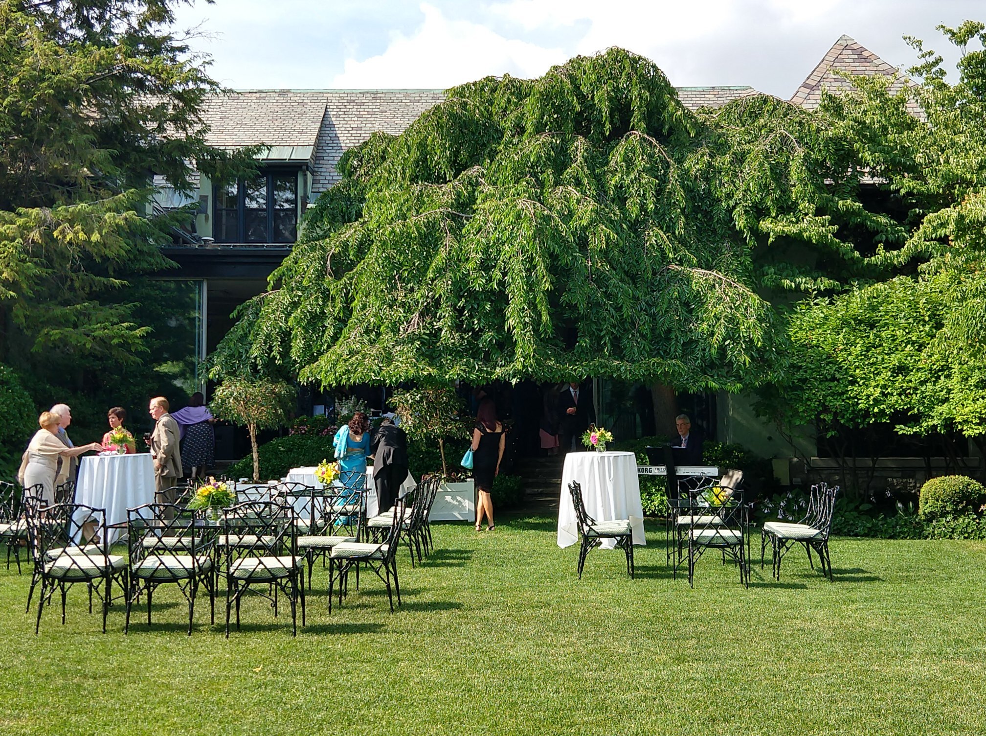 The Garret Club