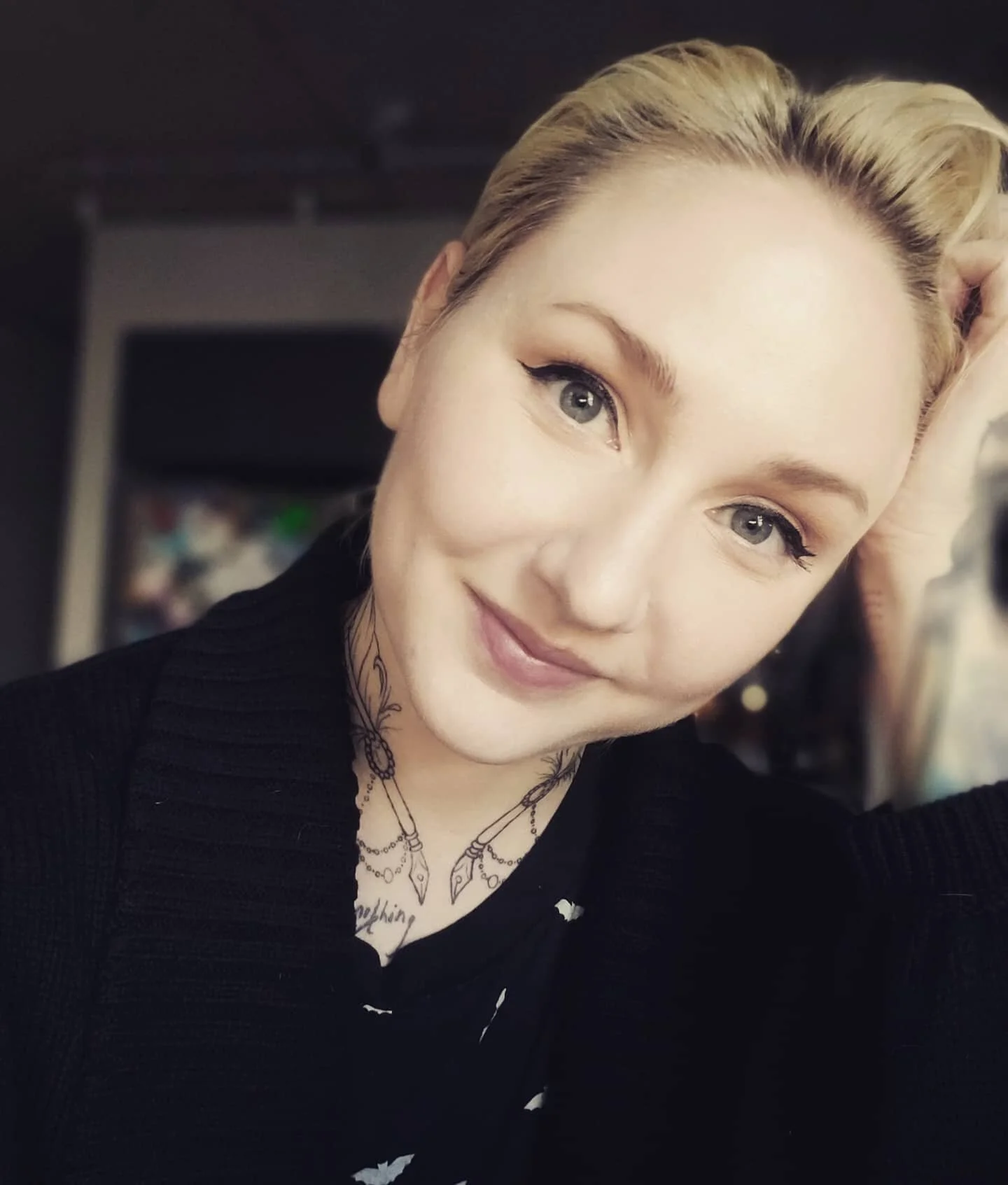 ABOUT — Madeleine Roux