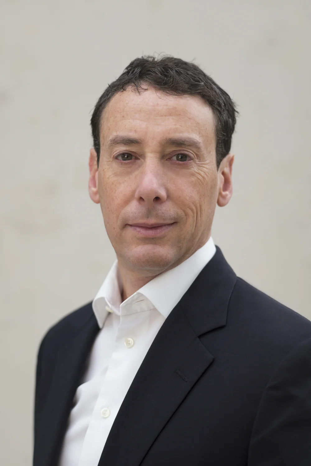 Meet the Expert Investment Team at Parala: Combining Research and ...