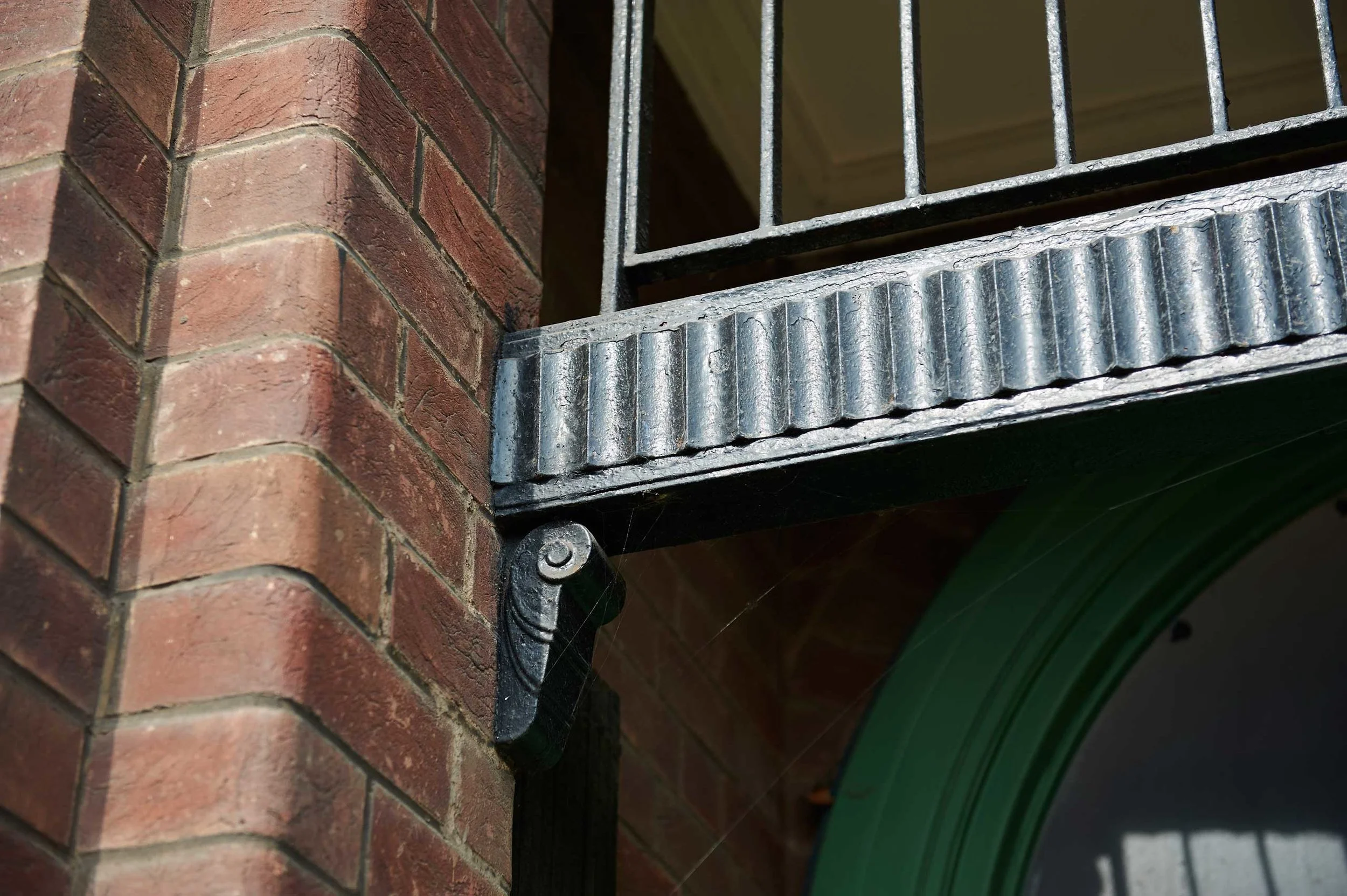 Photo Documentary – The art deco details of Mundella — Meadows Green