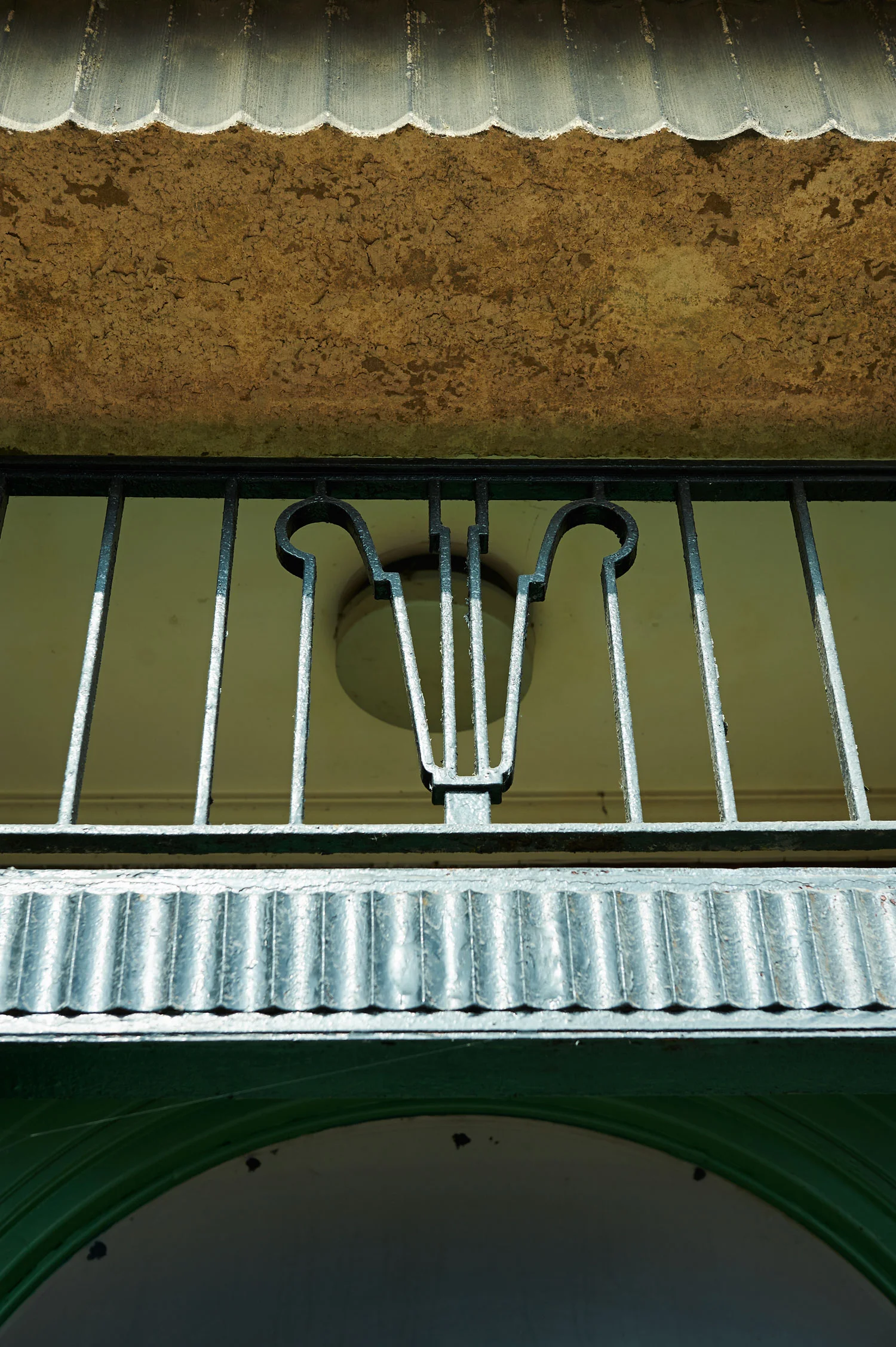 Photo Documentary – The art deco details of Mundella — Meadows Green