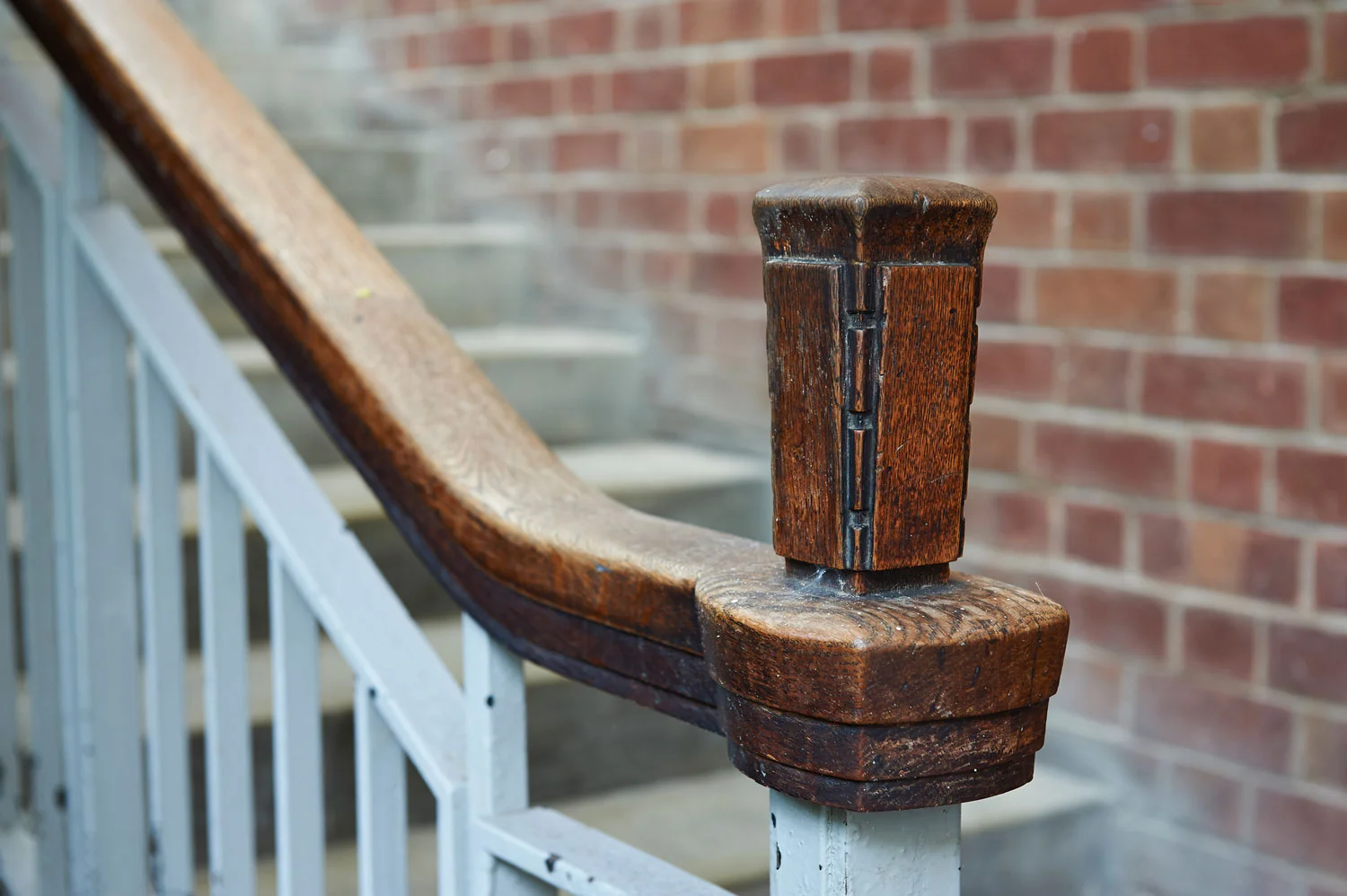 Photo Documentary – The art deco details of Mundella — Meadows Green