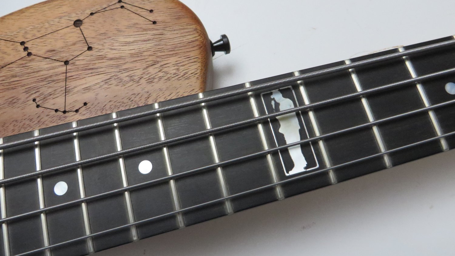 Single Cut — Hot Wire Bass
