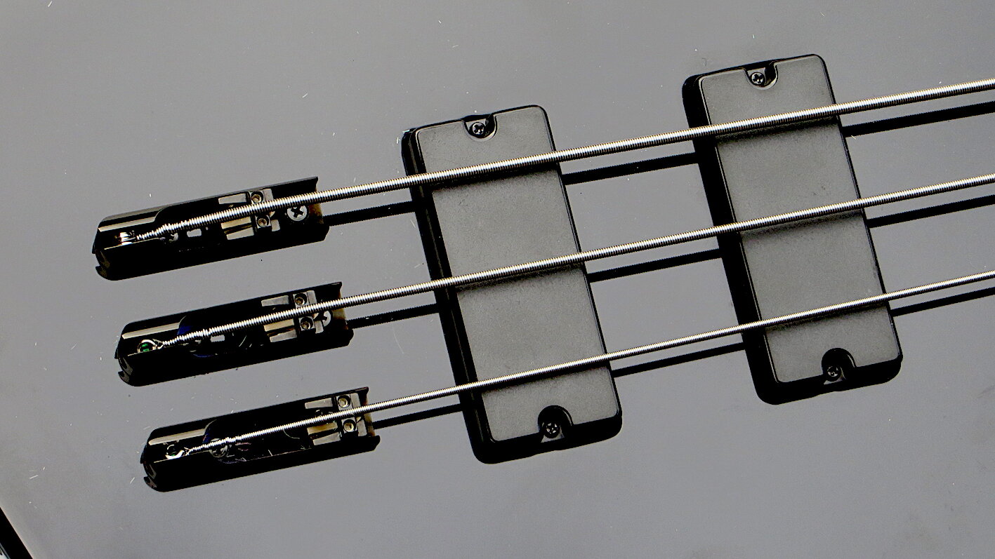 Three String Bass — Hot Wire Bass