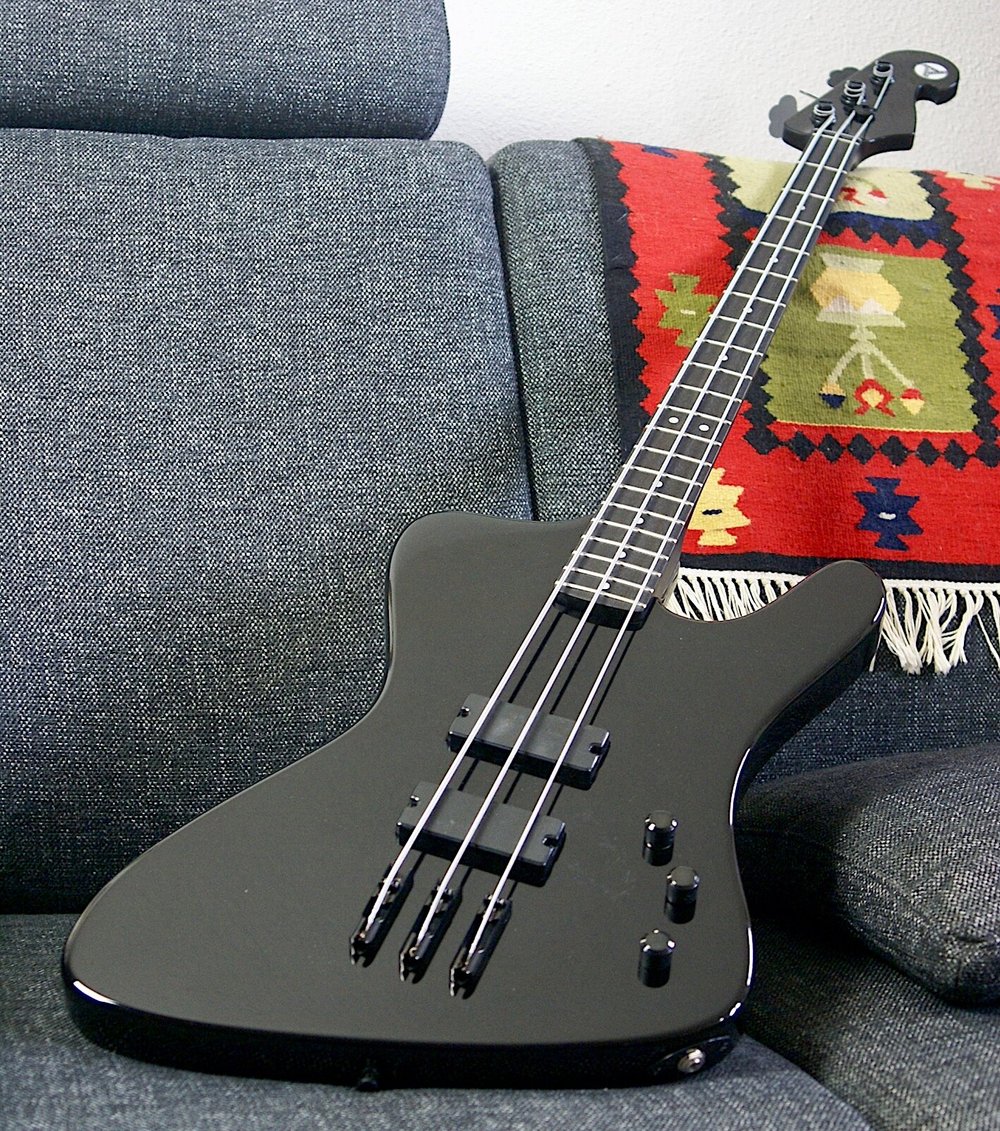 Three String Bass — Hot Wire Bass