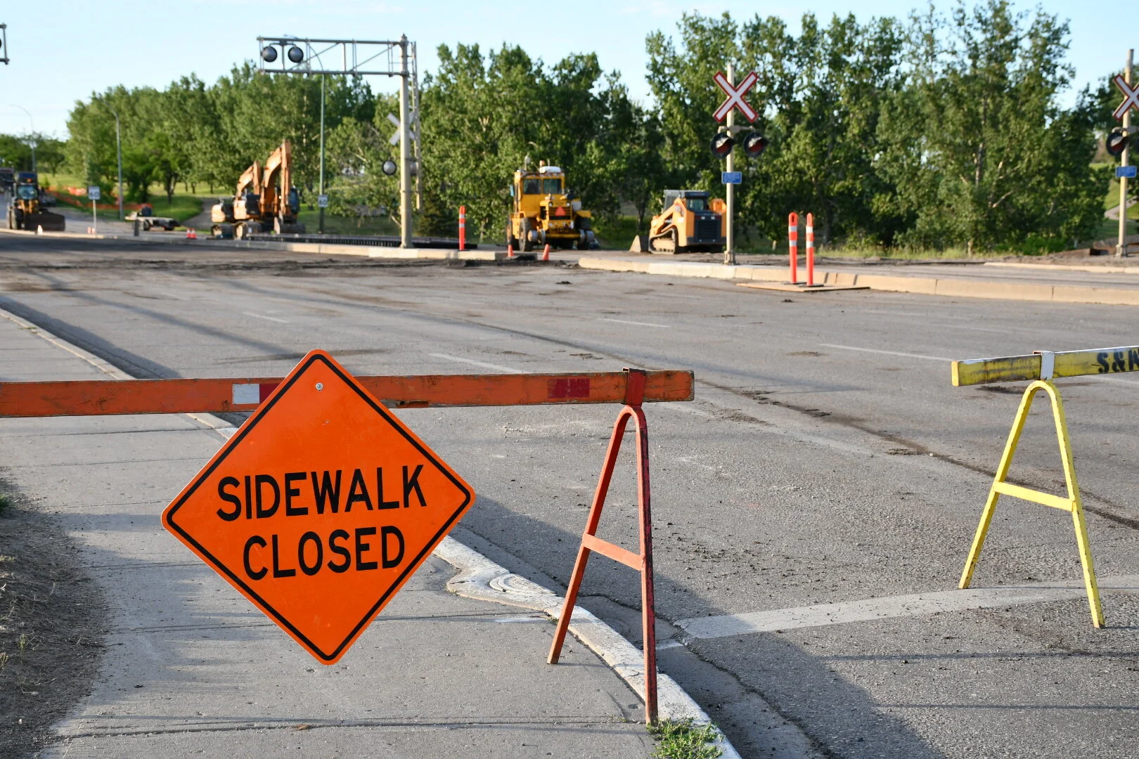 Construction Zones Force Temporary Road Closures — MJ Independent