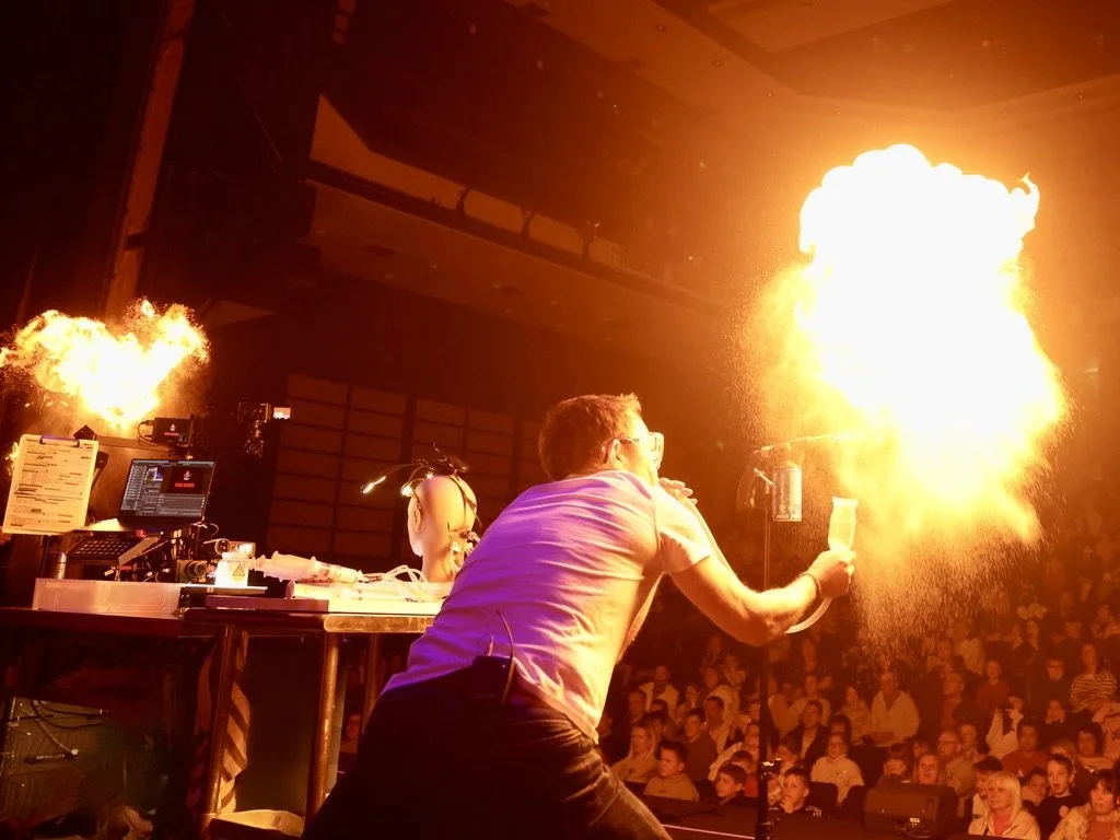 Rude Science Live! Family science show information — Gastronaut HQ
