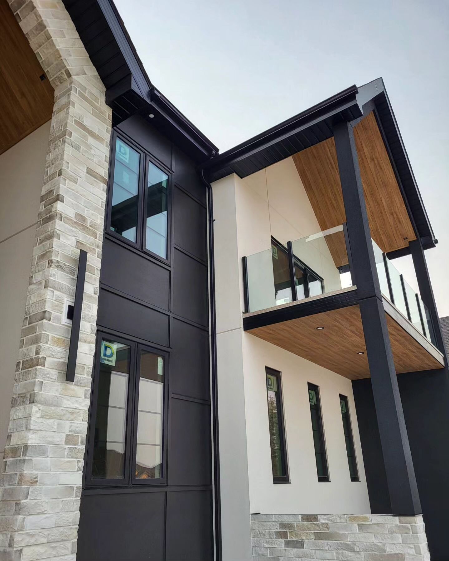 matt&ash design inc.