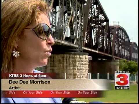 Dee Morrison's Instagram, Twitter & Facebook on IDCrawl