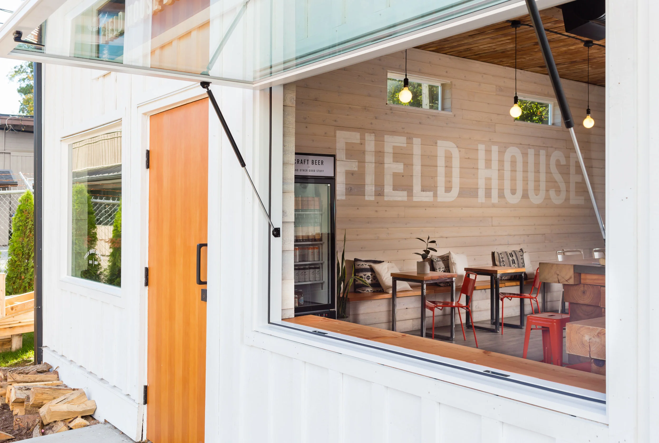 Expanse Pass Through Window System