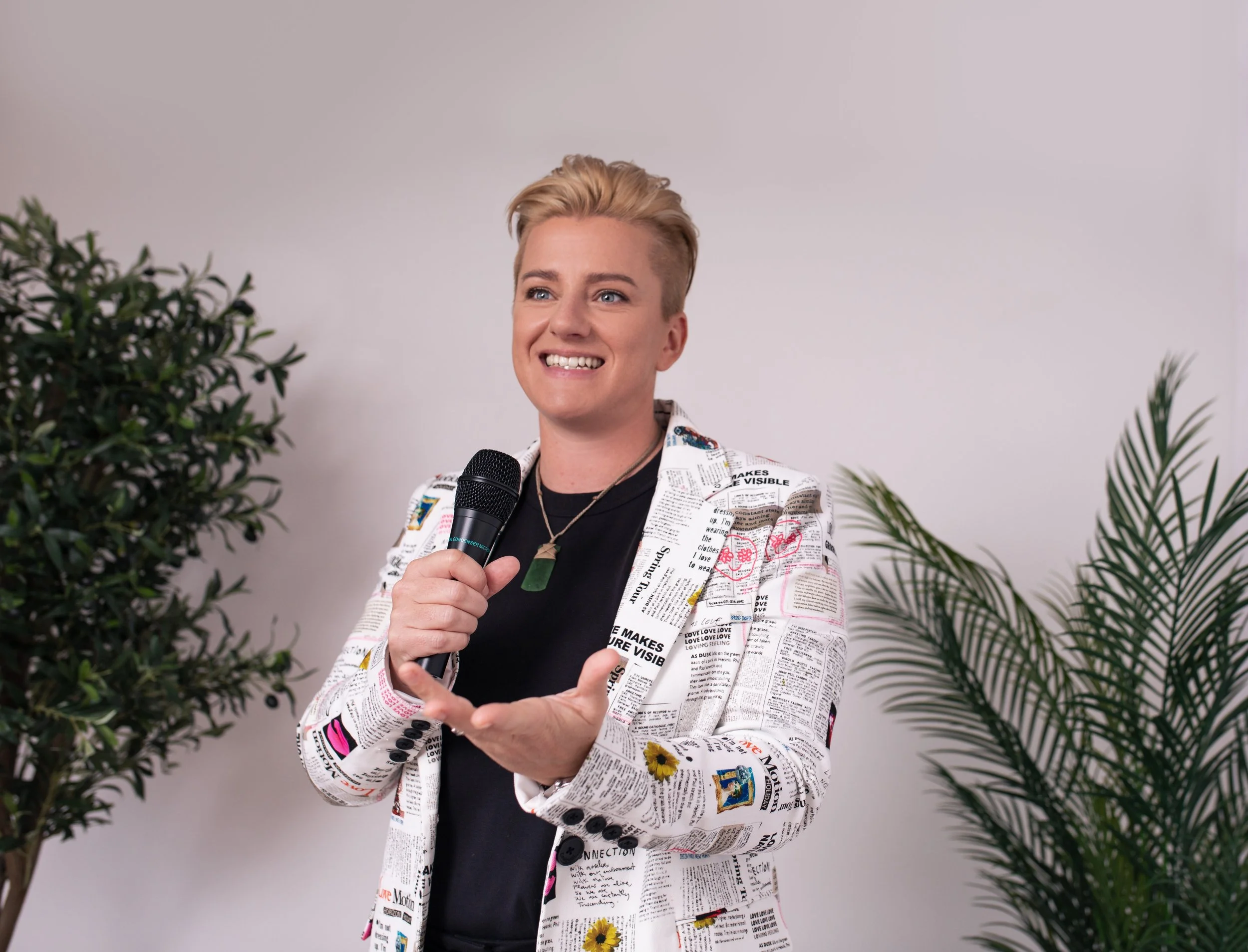 Motivational Speaker | For your next event | Jess Stuart — Jess Stuart