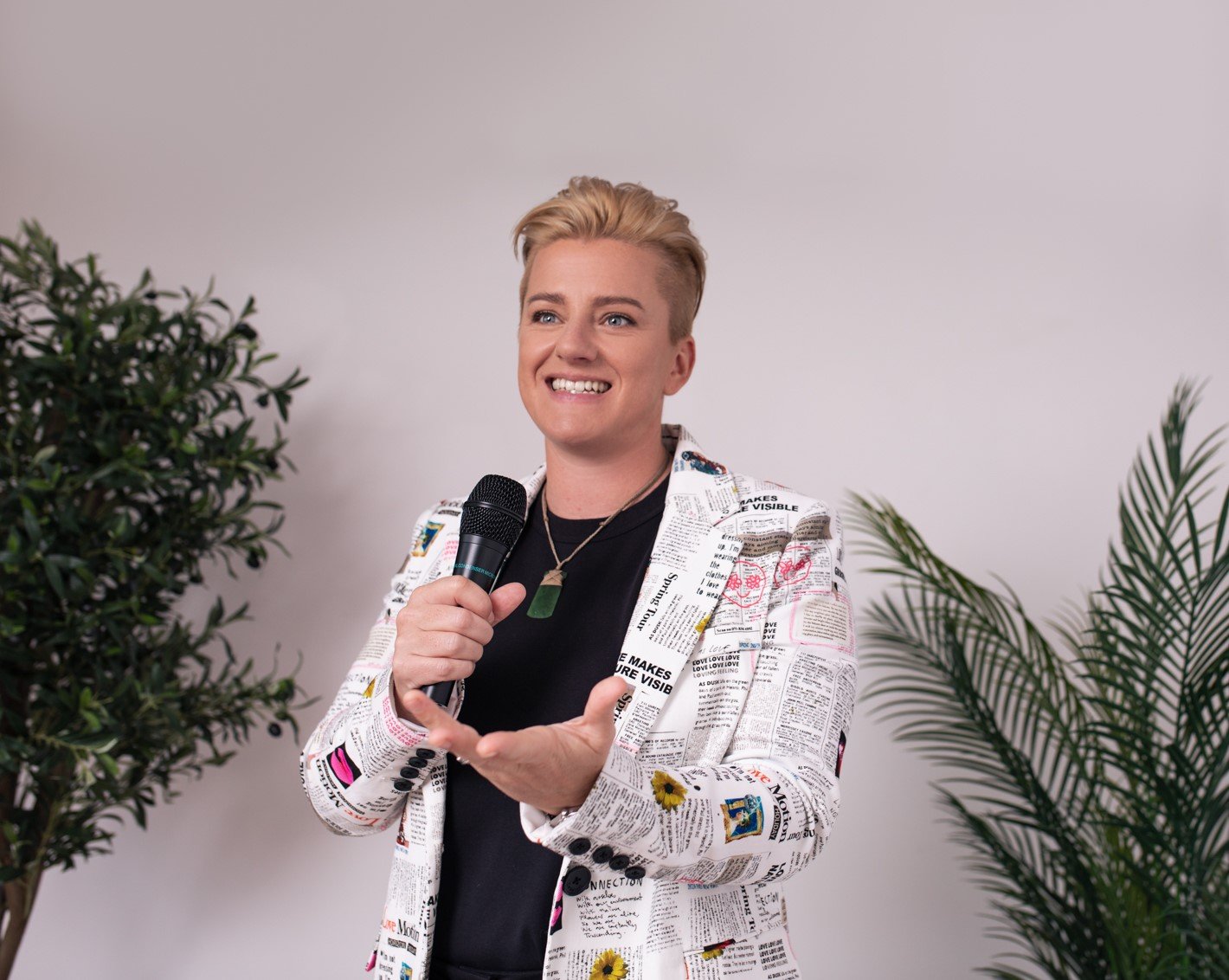 Jess Stuart | Author | Coach | International Speaker