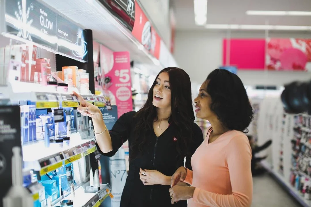 A First Peek Inside Amazon’s New Grocery Store Concept in Los Angeles ...