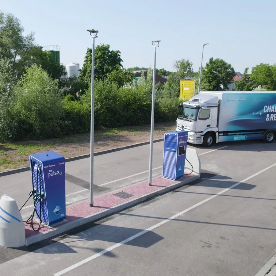 WMS vs WES vs WCS — Warehouse Automation